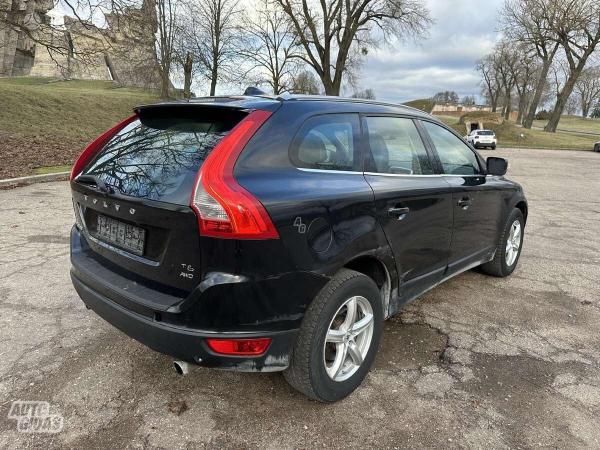 Black Volvo XC60 2012 in Kaunas, with an engine capacity of 3.00 L and mileage of 420 thousand km for 4100 €, photo 5 on AUTOMOTO.COM.LV