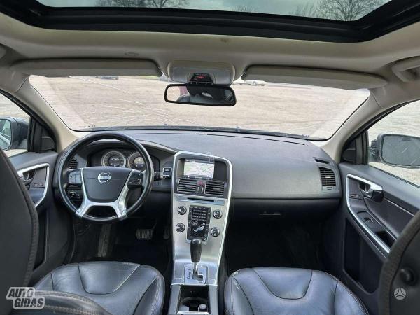 Black Volvo XC60 2012 in Kaunas, with an engine capacity of 3.00 L and mileage of 420 thousand km for 4100 €, photo 9 on AUTOMOTO.COM.LV