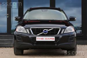 Black Volvo XC60 2012 in Tukums, with an engine capacity of 2.40 L and mileage of 193 thousand km for 10490 €, photo 8 on AUTOMOTO.COM.LV