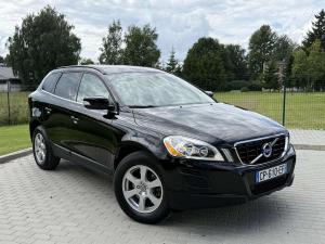 Melns Volvo XC60 2012 Tauragė, ar dzinēja tilpumu 1.98 L un nobraukumu 282 tūkst. km par 7900 €, foto  vietnē AUTOMOTO.COM.LV
