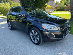 Black Volvo XC60 2012 in Ukmerge, with an engine capacity of 2.00 L and mileage of 290 thousand km for 6200 €, photo 5 on AUTOMOTO.COM.LV