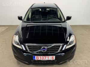 Melns Volvo XC60 2012 Jūrmala, ar dzinēja tilpumu 2.00 L un nobraukumu 227 tūkst. km par 10450 €, foto 4 vietnē AUTOMOTO.COM.LV