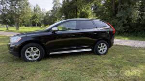 Black Volvo XC60 2012 in Jelgava, with an engine capacity of 2.40 L and mileage of 240 thousand km for 10300 €, photo 3 on AUTOMOTO.COM.LV