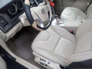 Melns Volvo XC60 2012 Viļņa, ar dzinēja tilpumu 2.40 L un nobraukumu 359 tūkst. km par 9000 €, foto 11 vietnē AUTOMOTO.COM.LV