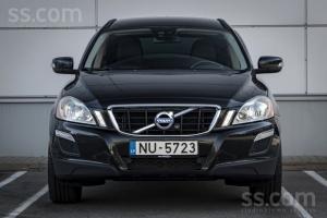 Black Volvo XC60 2012 in Riga, with an engine capacity of 2.00 L and mileage of 254 thousand km for 7990 €, photo 3 on AUTOMOTO.COM.LV