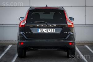 Black Volvo XC60 2012 in Riga, with an engine capacity of 2.00 L and mileage of 254 thousand km for 7990 €, photo 6 on AUTOMOTO.COM.LV