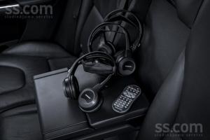 Black Volvo XC60 2012 in Riga, with an engine capacity of 2.00 L and mileage of 254 thousand km for 7990 €, photo 13 on AUTOMOTO.COM.LV