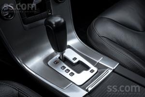 Black Volvo XC60 2012 in Riga, with an engine capacity of 2.00 L and mileage of 254 thousand km for 7990 €, photo 22 on AUTOMOTO.COM.LV