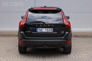 Melns Volvo XC60 2012 Rīga, ar dzinēja tilpumu 2.40 L un nobraukumu 411 tūkst. km par 6495 €, foto 7 vietnē AUTOMOTO.COM.LV