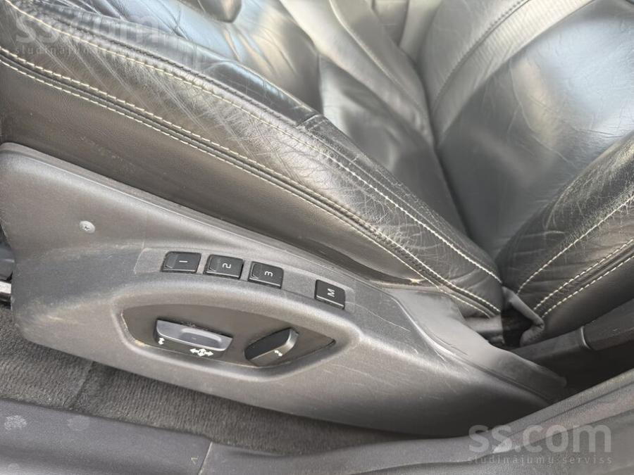 Melns Volvo XC60 2012 Rīga, ar dzinēja tilpumu 2.40 L un nobraukumu 0 tūkst. km par 7600 €, foto 8 vietnē AUTOMOTO.COM.LV