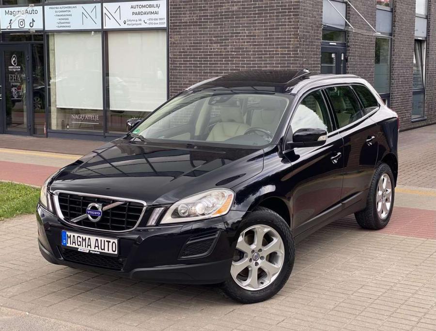 Melns Volvo XC60 2012 Marijampole, ar dzinēja tilpumu 2.40 L un nobraukumu 199 tūkst. km par 10999 €, foto 1 vietnē AUTOMOTO.COM.LV
