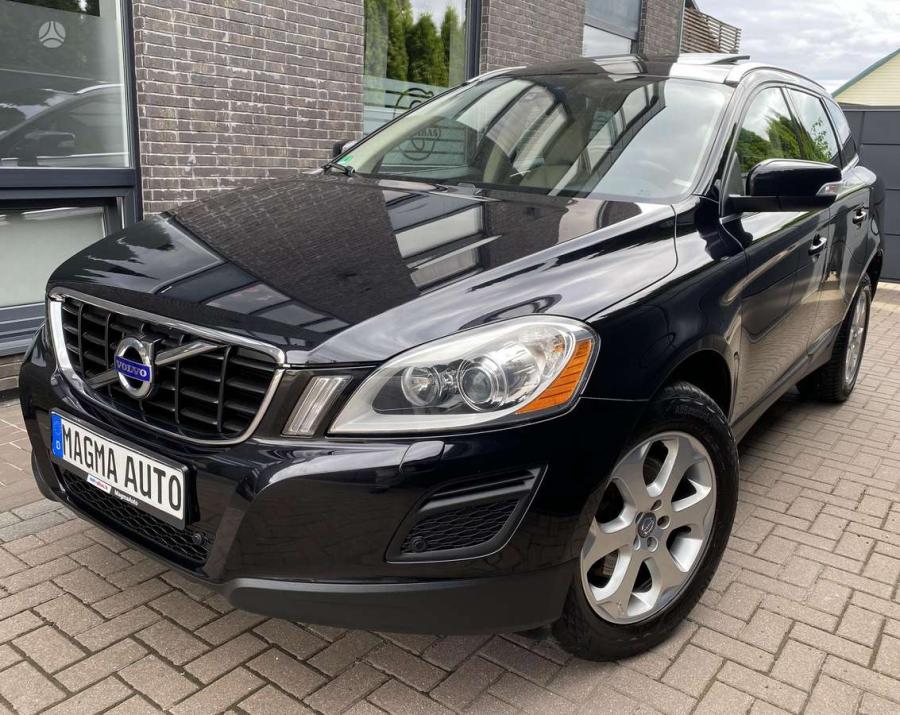 Melns Volvo XC60 2012 Marijampole, ar dzinēja tilpumu 2.40 L un nobraukumu 199 tūkst. km par 10999 €, foto 14 vietnē AUTOMOTO.COM.LV