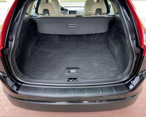 Melns Volvo XC60 2012 Marijampole, ar dzinēja tilpumu 2.40 L un nobraukumu 199 tūkst. km par 10999 €, foto 20 vietnē AUTOMOTO.COM.LV