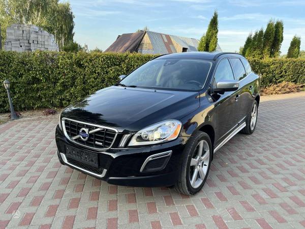 Volvo XC60 2012 in Vilnius on AUTOMOTO.COM.LV Black Volvo XC60 2012 in Vilnius, with an engine capacity of 2.40 L and mileage of 258 thousand km for 9899 €, photo 1 on AUTOMOTO.COM.LV