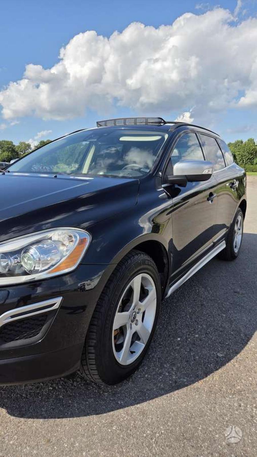 Melns Volvo XC60 2012 Kauņa, ar dzinēja tilpumu 2.40 L un nobraukumu 247 tūkst. km par 10200 €, foto 5 vietnē AUTOMOTO.COM.LV