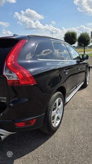 Melns Volvo XC60 2012 Kauņa, ar dzinēja tilpumu 2.40 L un nobraukumu 247 tūkst. km par 10200 €, foto 8 vietnē AUTOMOTO.COM.LV