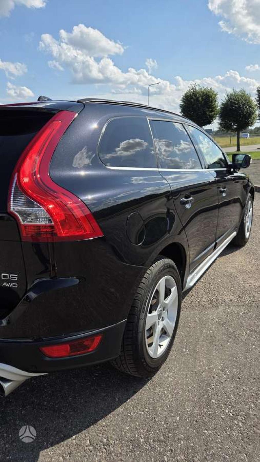 Melns Volvo XC60 2012 Kauņa, ar dzinēja tilpumu 2.40 L un nobraukumu 247 tūkst. km par 10200 €, foto 8 vietnē AUTOMOTO.COM.LV