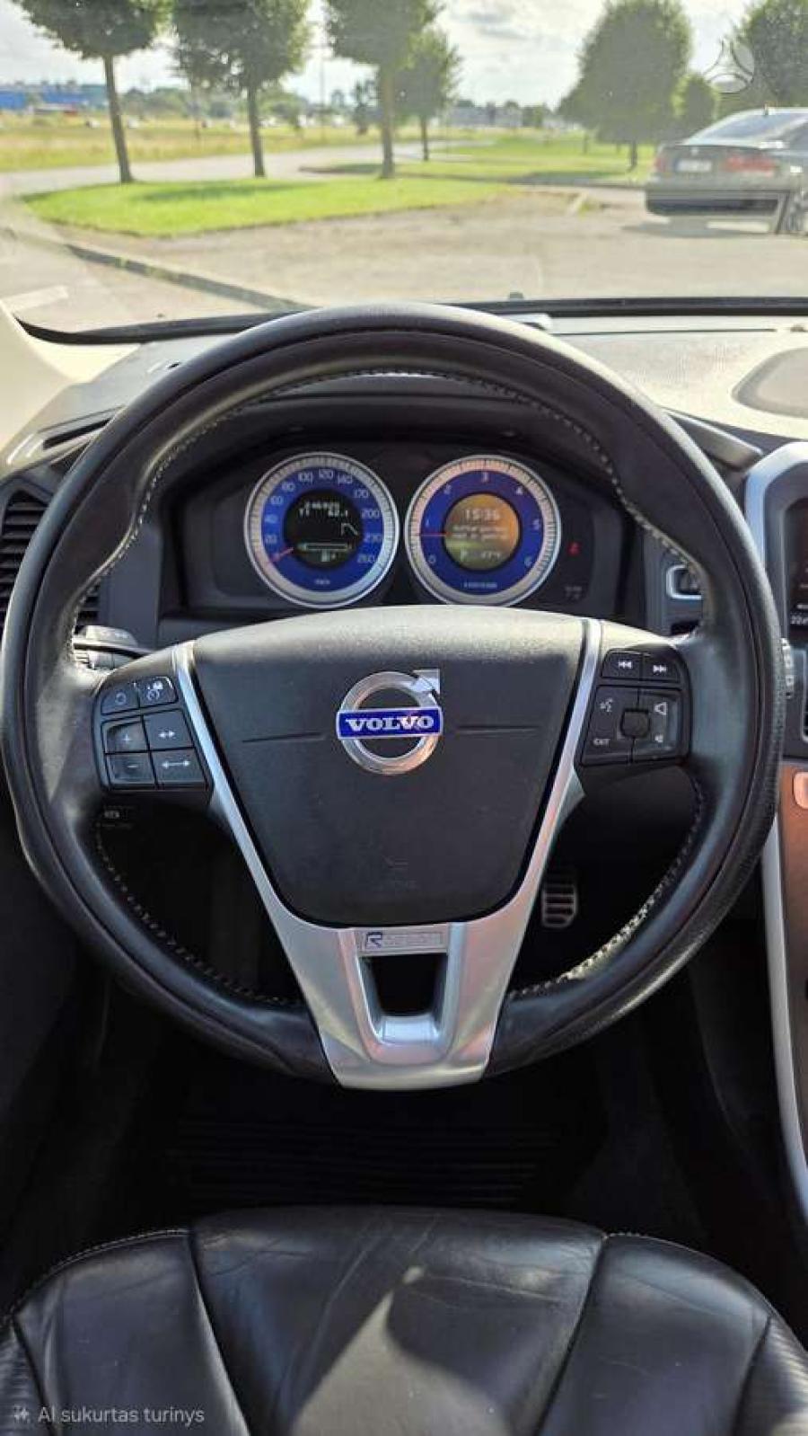 Melns Volvo XC60 2012 Kauņa, ar dzinēja tilpumu 2.40 L un nobraukumu 247 tūkst. km par 10200 €, foto 17 vietnē AUTOMOTO.COM.LV