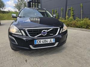 Melns Volvo XC60 2012 Viļņa, ar dzinēja tilpumu 2.40 L un nobraukumu 278 tūkst. km par 9900 €, foto 10 vietnē AUTOMOTO.COM.LV