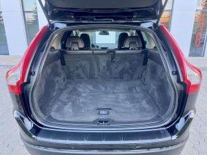 Black Volvo XC60 2012 in Vilnius, with an engine capacity of 2.40 L and mileage of 232 thousand km for 7950 €, photo 18 on AUTOMOTO.COM.LV