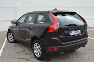 Melns Volvo XC60 2012 Rīga, ar dzinēja tilpumu 2.40 L un nobraukumu 296 tūkst. km par 9450 €, foto 5 vietnē AUTOMOTO.COM.LV