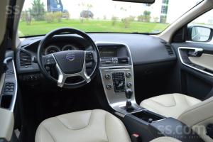 Melns Volvo XC60 2012 Rīga, ar dzinēja tilpumu 2.40 L un nobraukumu 296 tūkst. km par 9450 €, foto 9 vietnē AUTOMOTO.COM.LV