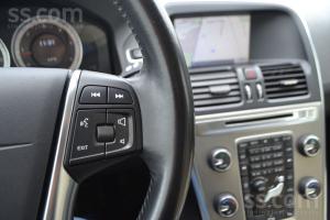Melns Volvo XC60 2012 Rīga, ar dzinēja tilpumu 2.40 L un nobraukumu 296 tūkst. km par 9450 €, foto 26 vietnē AUTOMOTO.COM.LV