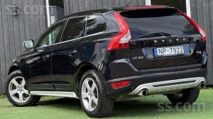 Melns Volvo XC60 2012 Rīga, ar dzinēja tilpumu 2.00 L un nobraukumu 285 tūkst. km par 7250 €, foto 4 vietnē AUTOMOTO.COM.LV