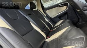 Melns Volvo XC60 2012 Rīga, ar dzinēja tilpumu 2.00 L un nobraukumu 285 tūkst. km par 7250 €, foto 11 vietnē AUTOMOTO.COM.LV