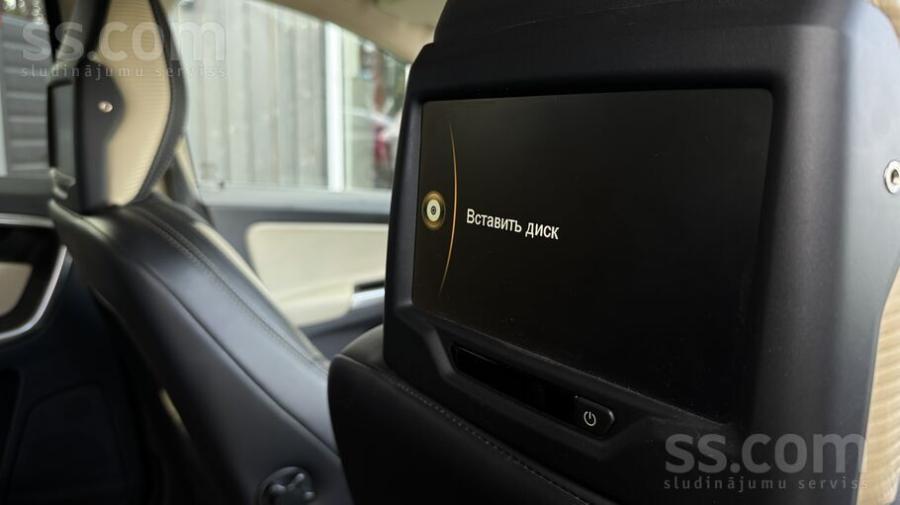 Melns Volvo XC60 2012 Rīga, ar dzinēja tilpumu 2.00 L un nobraukumu 285 tūkst. km par 7250 €, foto 12 vietnē AUTOMOTO.COM.LV