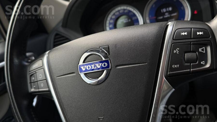 Melns Volvo XC60 2012 Rīga, ar dzinēja tilpumu 2.00 L un nobraukumu 285 tūkst. km par 7250 €, foto 15 vietnē AUTOMOTO.COM.LV