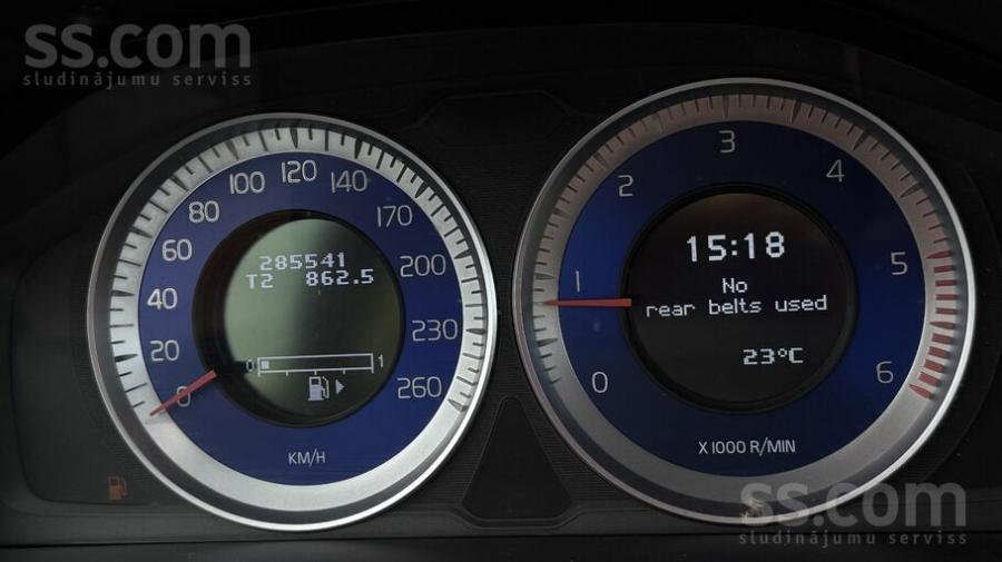 Melns Volvo XC60 2012 Rīga, ar dzinēja tilpumu 2.00 L un nobraukumu 285 tūkst. km par 7250 €, foto 19 vietnē AUTOMOTO.COM.LV
