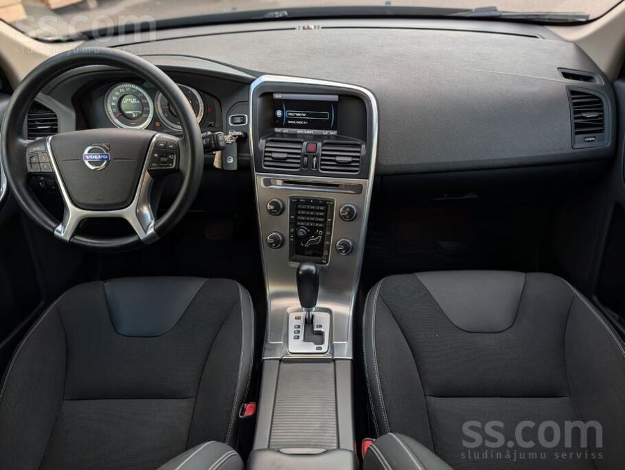 Melns Volvo XC60 2012 Jūrmala, ar dzinēja tilpumu 2.40 L un nobraukumu 0 tūkst. km par 7950 €, foto 11 vietnē AUTOMOTO.COM.LV