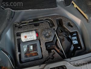 Melns Volvo XC60 2012 Jūrmala, ar dzinēja tilpumu 2.40 L un nobraukumu 0 tūkst. km par 7950 €, foto 30 vietnē AUTOMOTO.COM.LV