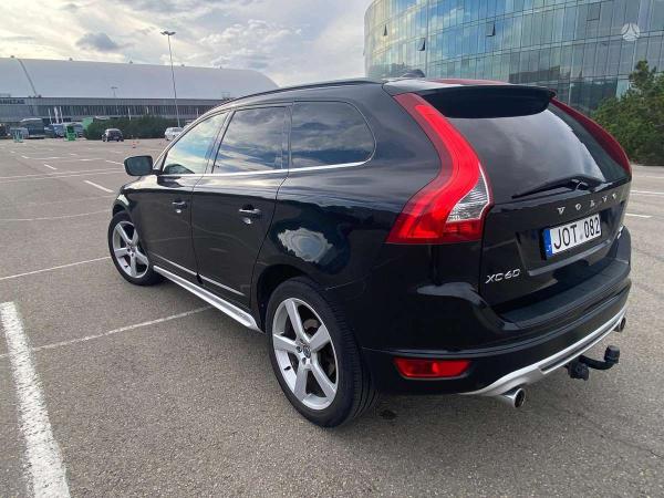 Melns Volvo XC60 2012 Šauļi, ar dzinēja tilpumu 2.40 L un nobraukumu 286 tūkst. km par 12500 €, foto 7 vietnē AUTOMOTO.COM.LV