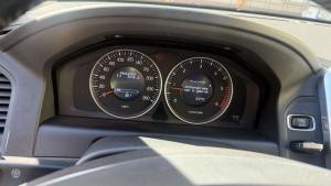 Black Volvo XC60 2012 in Vilnius, with an engine capacity of 1.98 L and mileage of 466 thousand km for 5800 €, photo 10 on AUTOMOTO.COM.LV