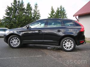 Black Volvo XC60 2012 in Riga, with an engine capacity of 2.00 L and mileage of 0 thousand km for 10750 €, photo 5 on AUTOMOTO.COM.LV