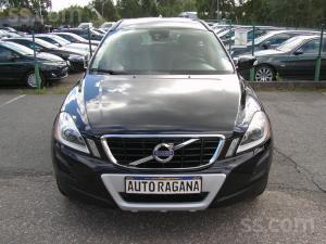 Black Volvo XC60 2012 in Riga, with an engine capacity of 2.00 L and mileage of 0 thousand km for 10750 €, photo 6 on AUTOMOTO.COM.LV