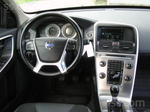 Black Volvo XC60 2012 in Riga, with an engine capacity of 2.00 L and mileage of 0 thousand km for 10750 €, photo 15 on AUTOMOTO.COM.LV