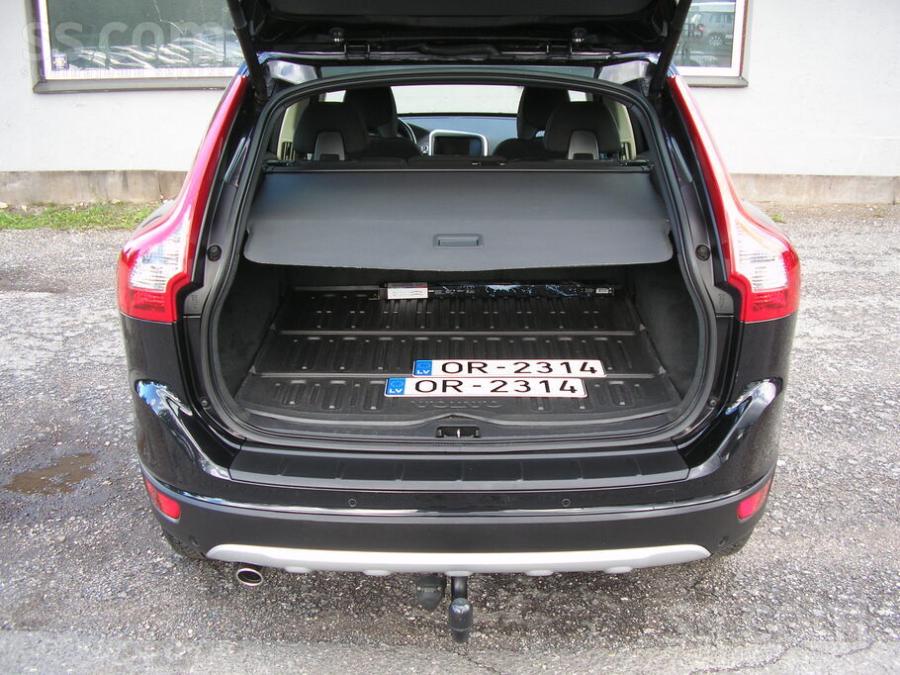 Black Volvo XC60 2012 in Riga, with an engine capacity of 2.00 L and mileage of 0 thousand km for 10750 €, photo 23 on AUTOMOTO.COM.LV