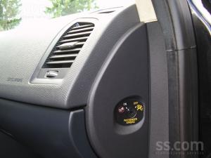 Black Volvo XC60 2012 in Riga, with an engine capacity of 2.00 L and mileage of 0 thousand km for 10750 €, photo 30 on AUTOMOTO.COM.LV