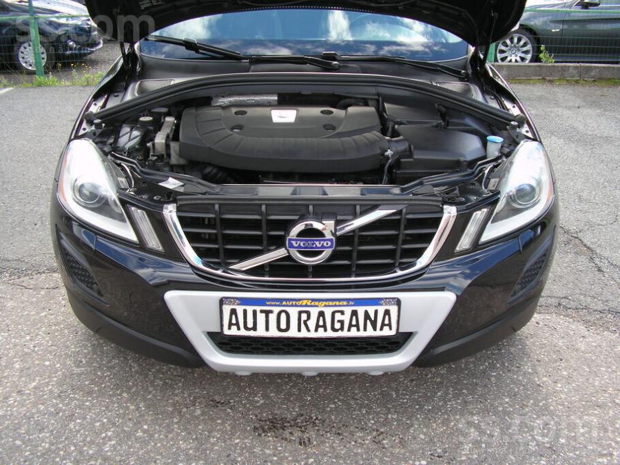 Black Volvo XC60 2012 in Riga, with an engine capacity of 2.00 L and mileage of 0 thousand km for 10750 €, photo 31 on AUTOMOTO.COM.LV