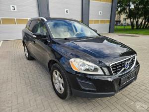 Melns Volvo XC60 2012 Kretinga, ar dzinēja tilpumu 3.20 L un nobraukumu 350 tūkst. km par 8400 €, foto 4 vietnē AUTOMOTO.COM.LV