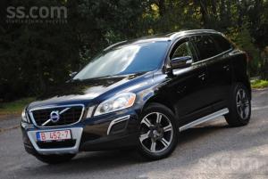 Black Volvo XC60 2012 in Riga, with an engine capacity of 2.40 L and mileage of 302 thousand km for 9990 €, photo 5 on AUTOMOTO.COM.LV