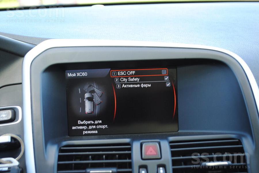 Black Volvo XC60 2012 in Riga, with an engine capacity of 2.40 L and mileage of 302 thousand km for 9990 €, photo 28 on AUTOMOTO.COM.LV
