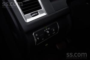 Melns Volvo XC60 2012 Jelgava, ar dzinēja tilpumu 2.40 L un nobraukumu 317 tūkst. km par 7500 €, foto 14 vietnē AUTOMOTO.COM.LV