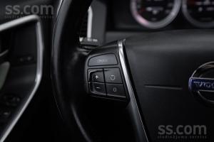 Melns Volvo XC60 2012 Jelgava, ar dzinēja tilpumu 2.40 L un nobraukumu 317 tūkst. km par 7500 €, foto 22 vietnē AUTOMOTO.COM.LV
