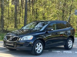 Black Volvo XC60 2013 in Valmiera, with an engine capacity of 2.00 L and mileage of 310 thousand km for 9450 €, photo 2 on AUTOMOTO.COM.LV