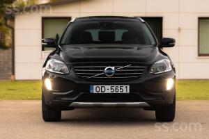 Melns Volvo XC60 2013 Jelgava, ar dzinēja tilpumu 2.40 L un nobraukumu 0 tūkst. km par 10999 €, foto 3 vietnē AUTOMOTO.COM.LV