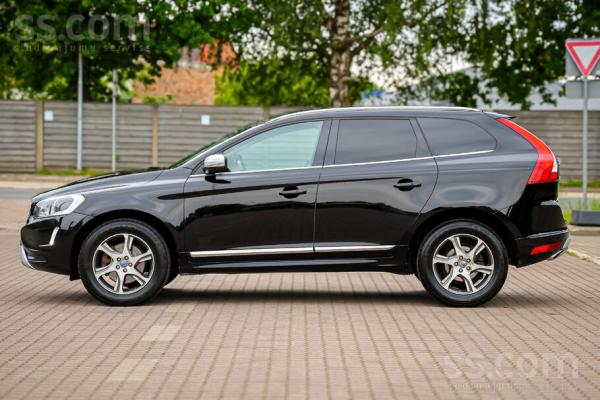 Black Volvo XC60 2013 in Jelgava, with an engine capacity of 2.00 L and mileage of 0 thousand km for 11000 €, photo 8 on AUTOMOTO.COM.LV